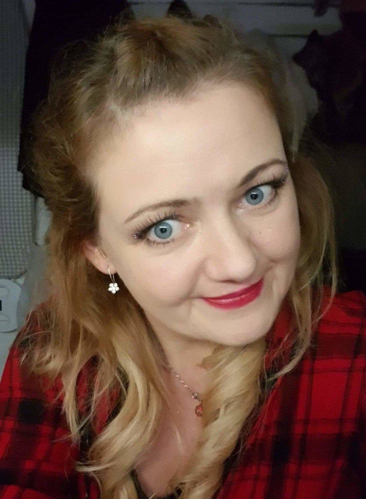 MAX Barber Shop - Choose a barber